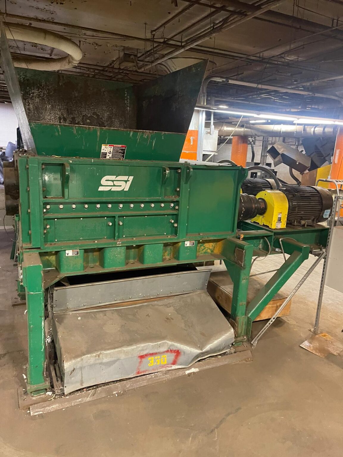 SOLD - 330 HP SSI Quad Shaft Shredder - Solid Equipment Company