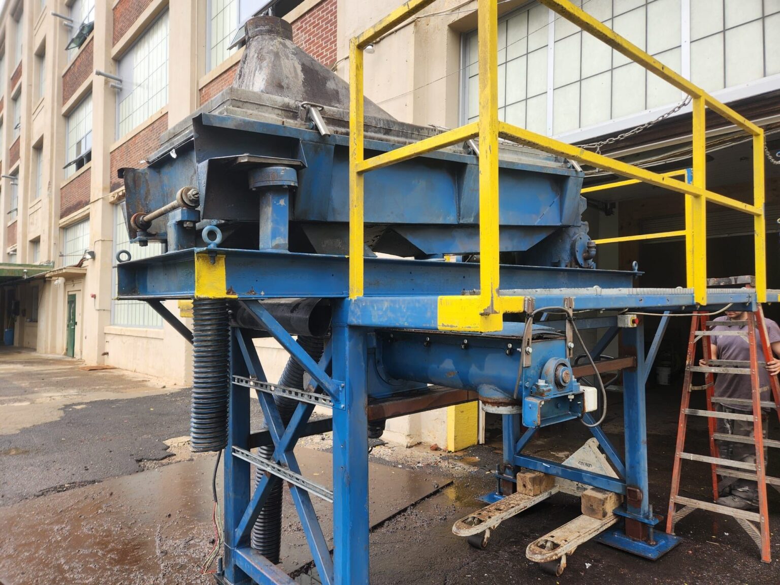 Rotex Triple Deck Screener - Solid Equipment Company