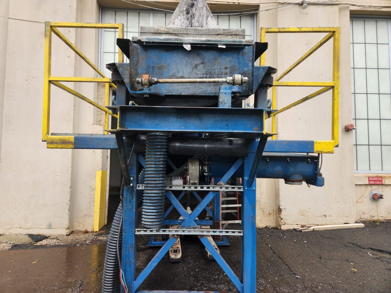 Rotex Triple Deck Screener - Solid Equipment Company