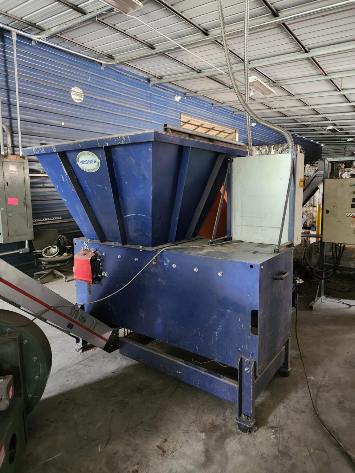 Wagner Single Shaft Shredder - Solid Equipment Company